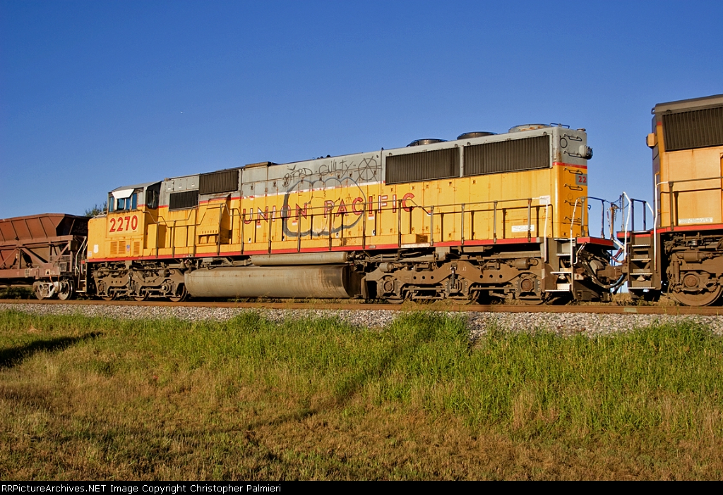 UP 2270 on UPRR WMLDND-26